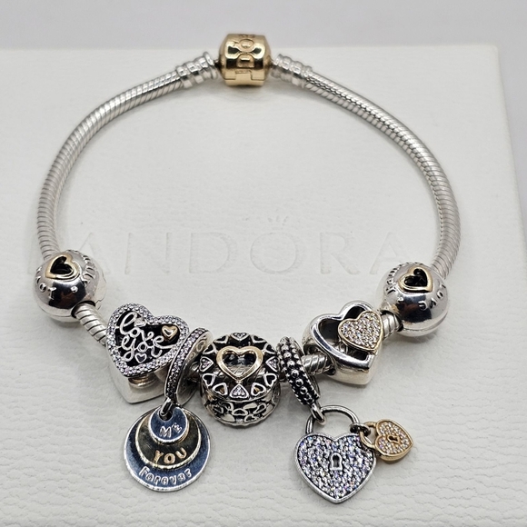Pandora | Jewelry | Authentic Pandora Love Bracelet 8pc Set With 4k ...